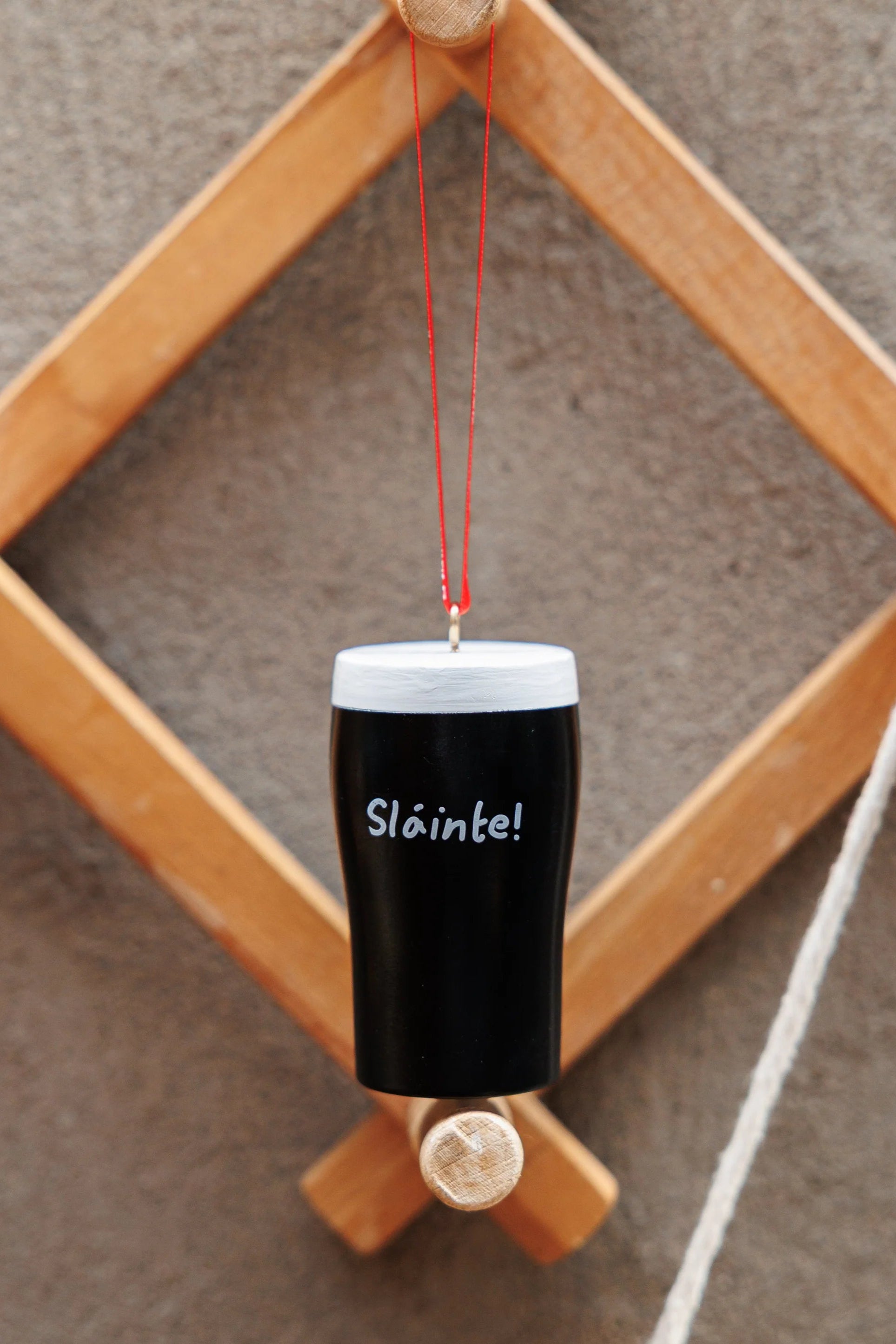 Northern Irish | Sláinte Pint Decoration | Cowfield Designs | – Born & Bred